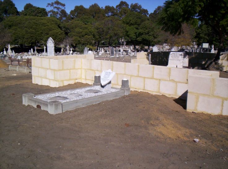 Karrakatta Cemetery photo gallery - Saving Family Headstones at ...